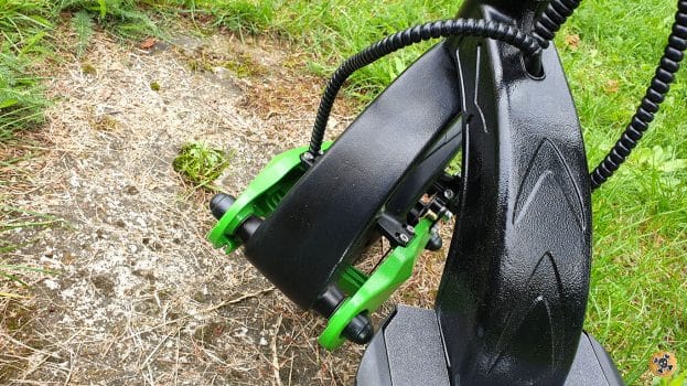 CyberBot Mini ” X-Tron 08 ” This is how Xiaomi M365 V2 2WD should looks ...